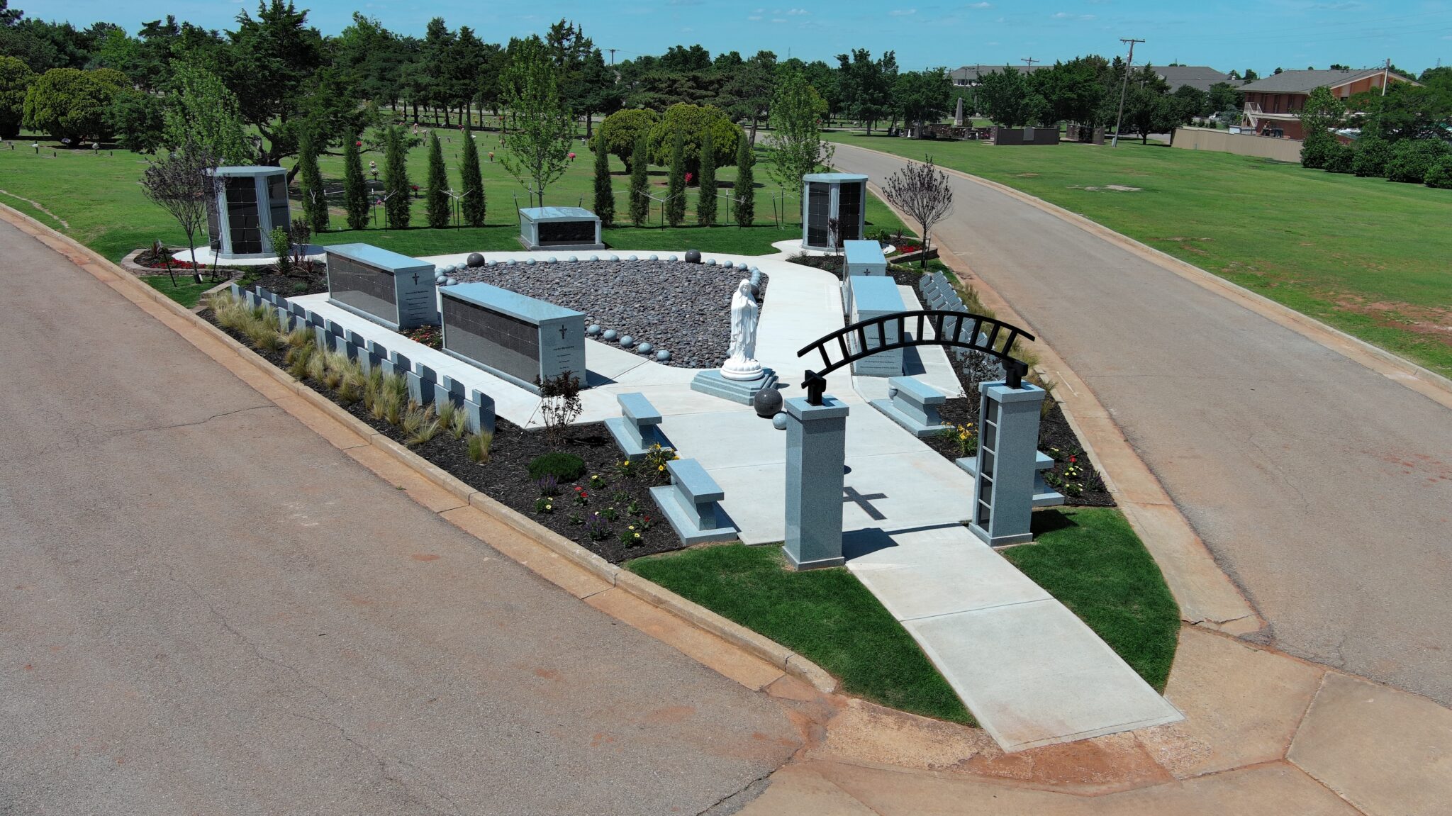 Find a Loved One - Resurrection Cemetery